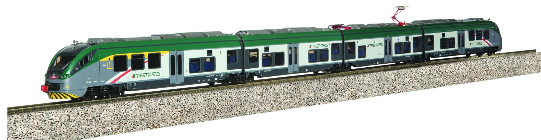 ETR 425 in livrea TRENORD - Carrozza A42 - ViTrains