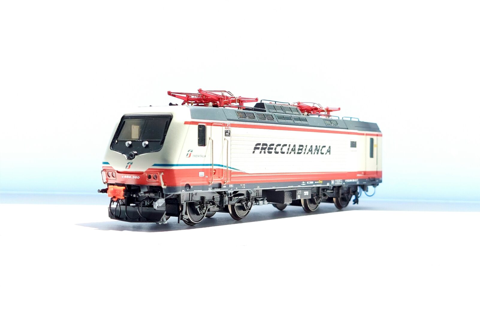 FRECCIABIANCA Locomotiva E.464.360 con sound DCC - ViTrains
